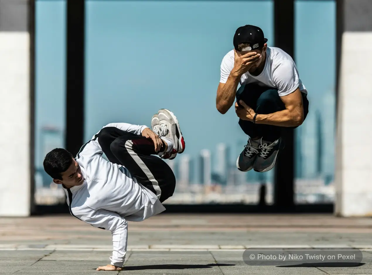 10 Basic Hip Hop Dance Moves Every Dancer Must Know