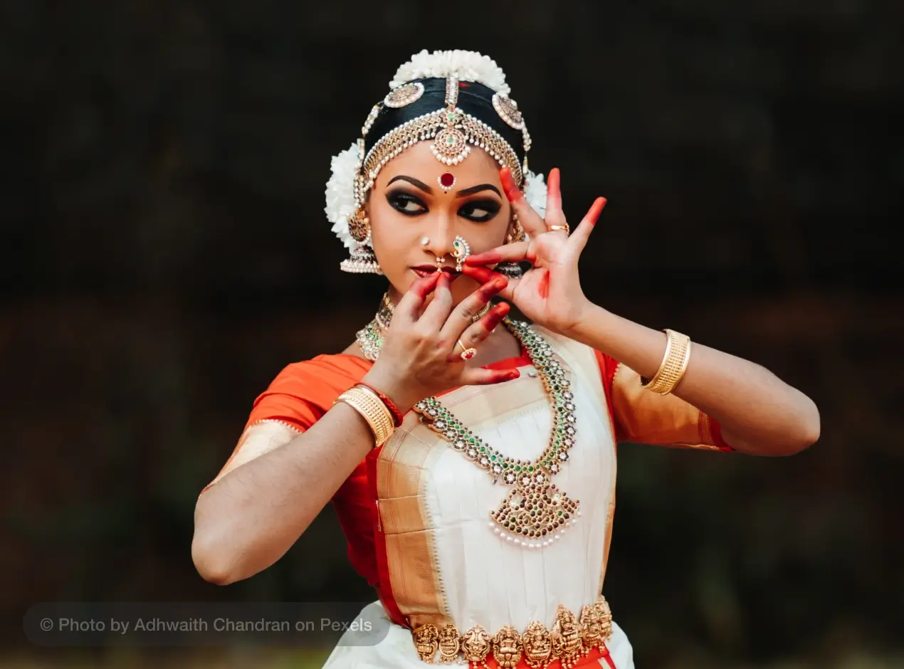 7 Indian Traditional Dance Forms with States